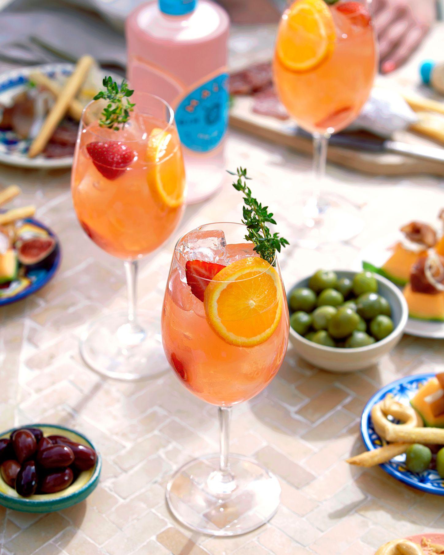 4 delicious gin based cocktail recipes to try out this summer | Her